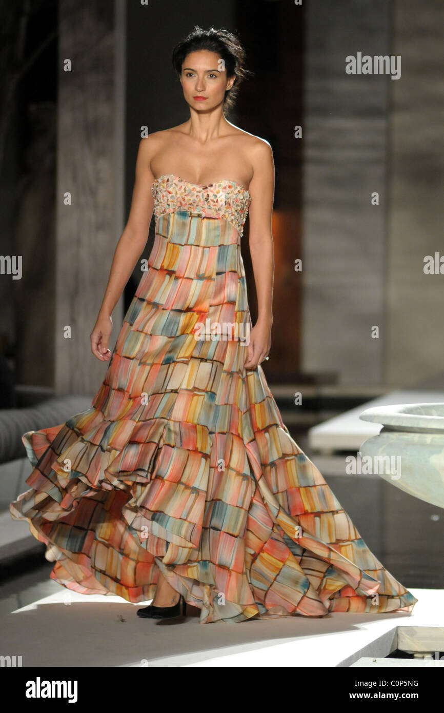 Model 2009 collection of designer Angel Sanchez - The second annual ...