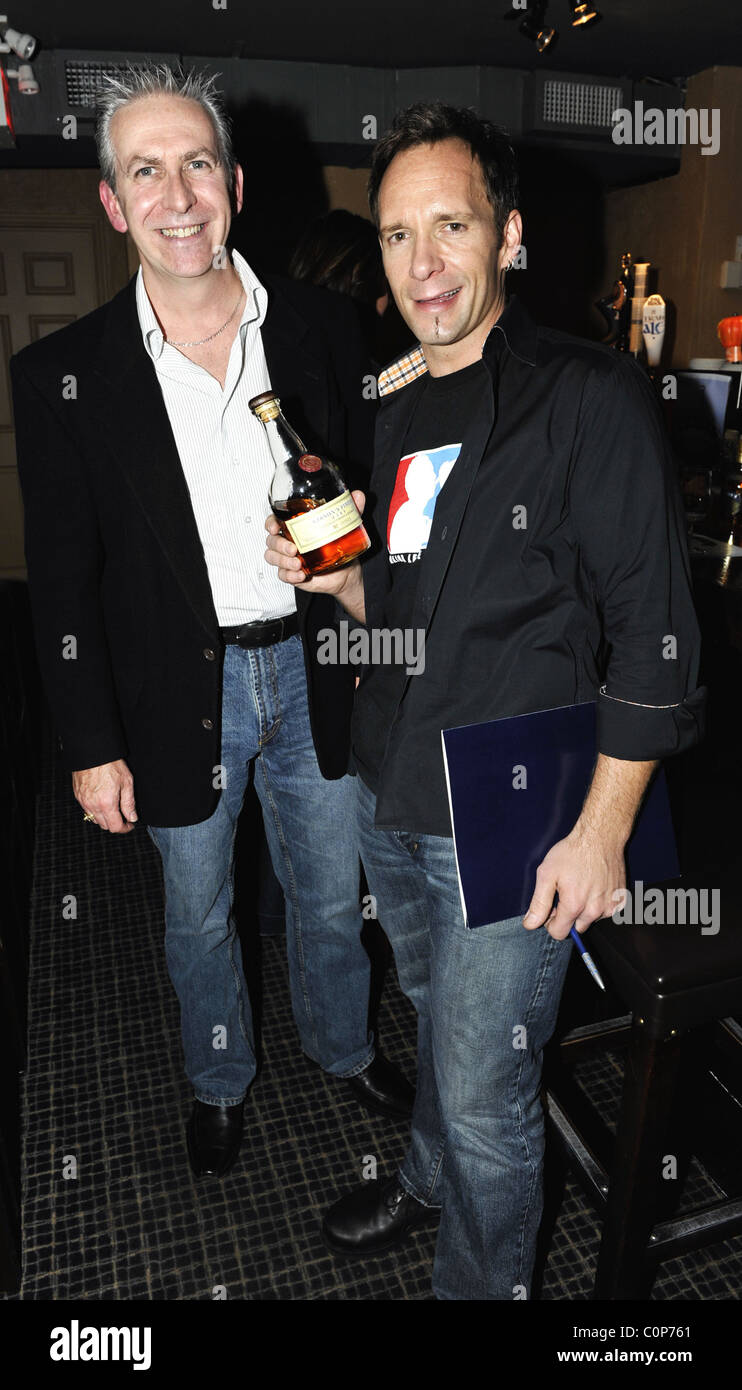 Mike Lowe and Kevin Brauch Gibson's Iron Bar Competition at Harbord ...