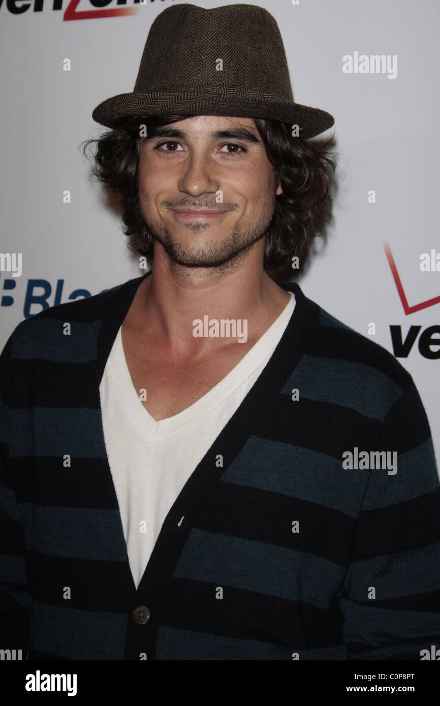 Sean wing hi-res stock photography and images - Alamy