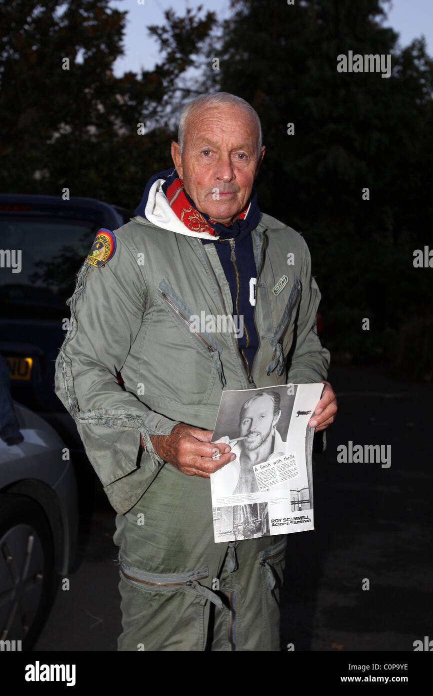 Roy scammell stuntman hi-res stock photography and images - Alamy