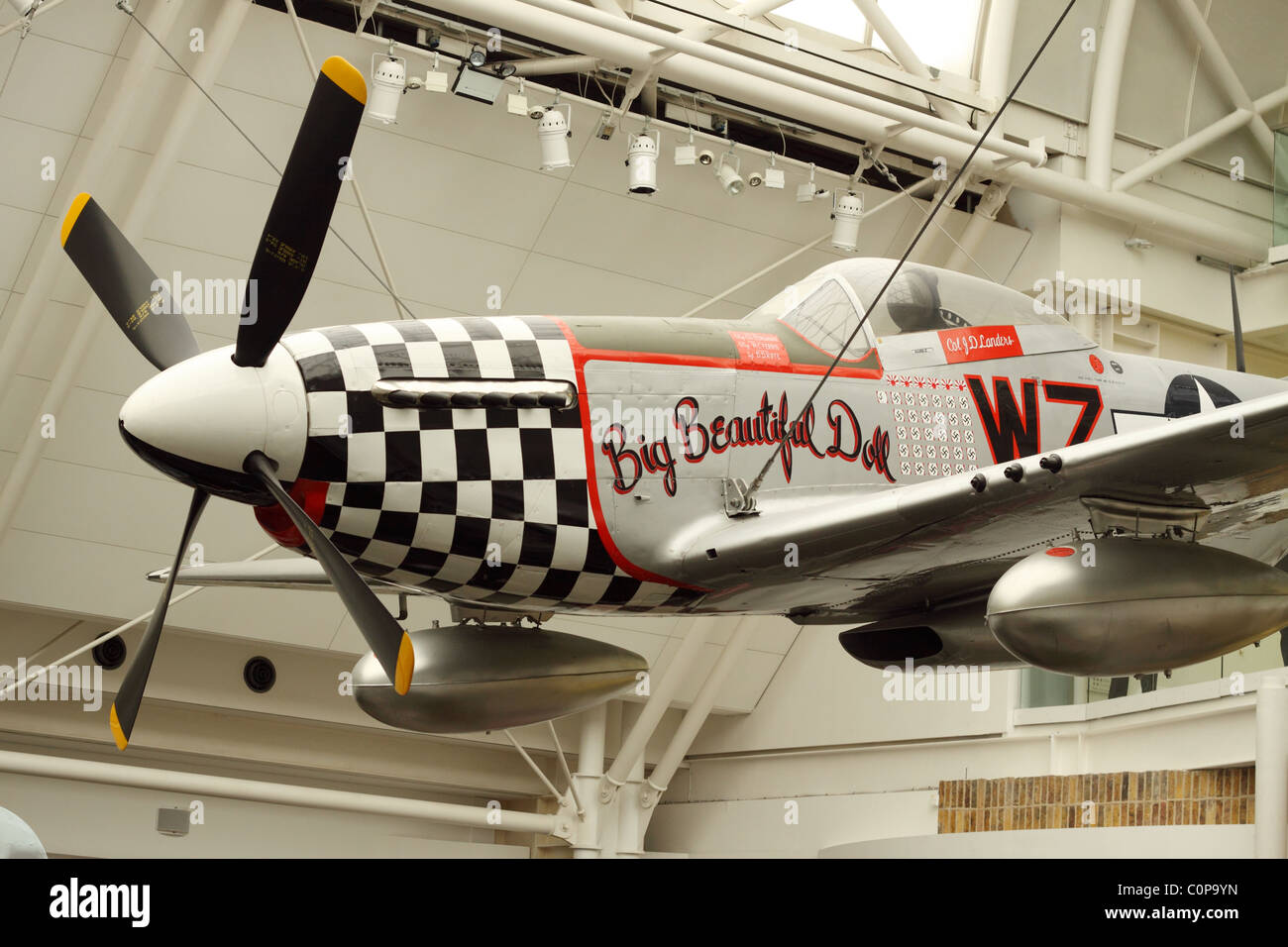 Imperial War Museum London USAAF P-51D Mustang World War 2 American ...