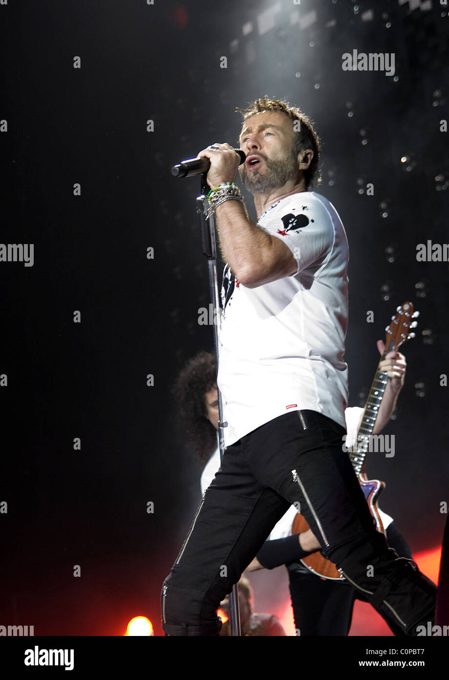 Paul rodgers queen paul rodgers hi-res stock photography and images - Alamy