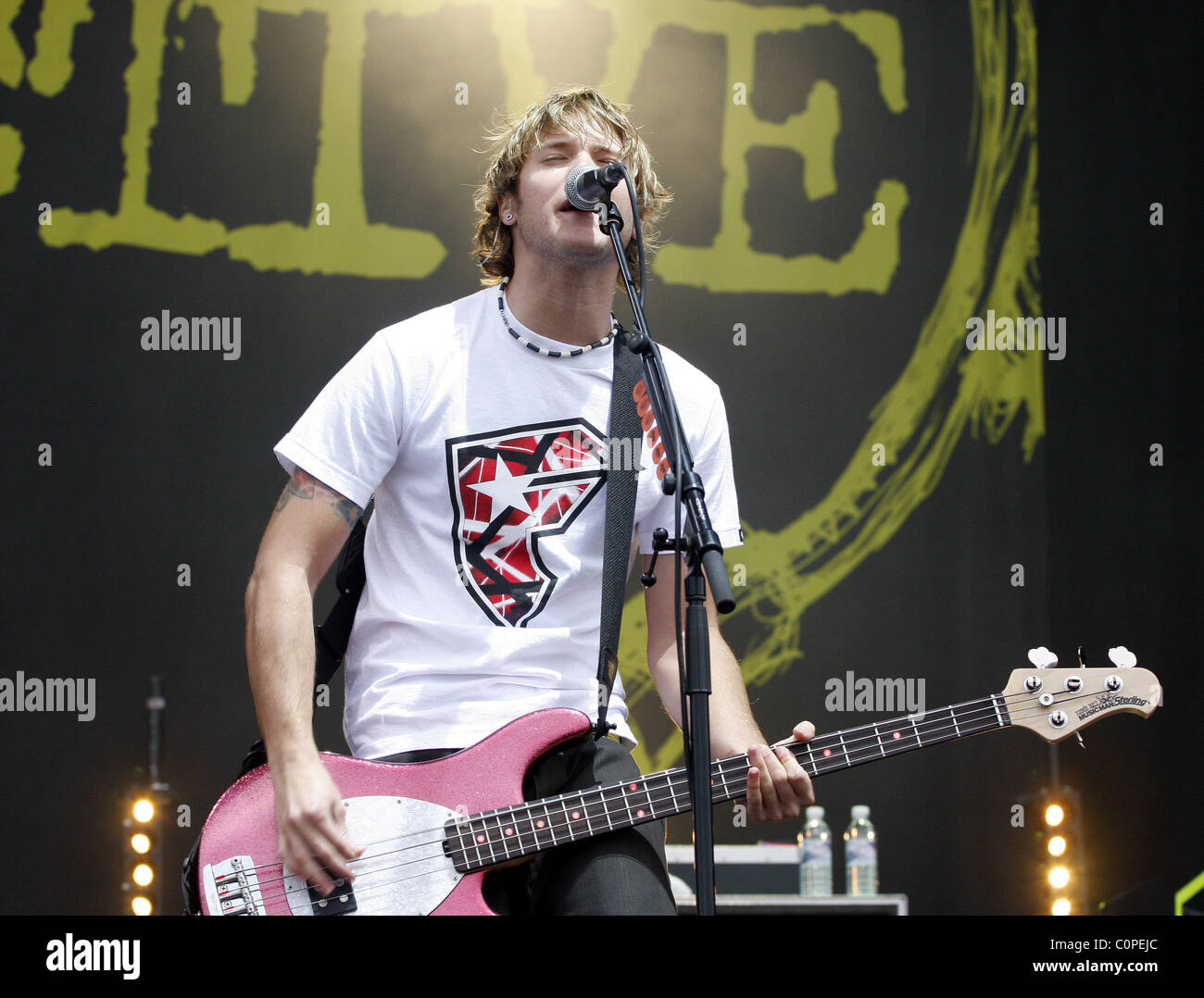 Dougie Poynter of McFly performing live Weybridge, Surrey - 12.07.08 ...