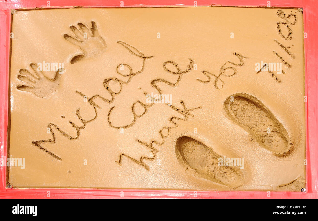 Michael Caine Handprint and Footprint Ceremony at Grauman's Chinese ...