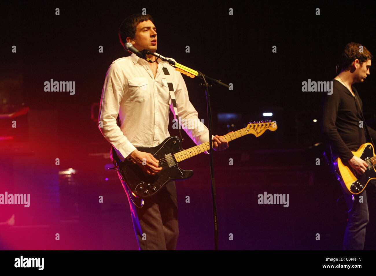 Gary Lightbody and Nathan Connolly of Snow Patrol performing live at ...