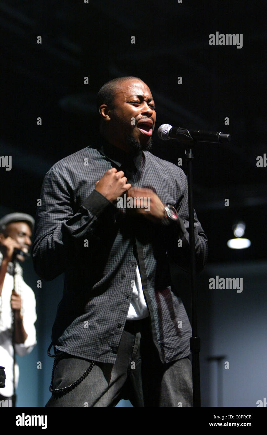 Raheem De Vaughn Radio Station WPCG hosts its 10th Annual 'For Sisters ...