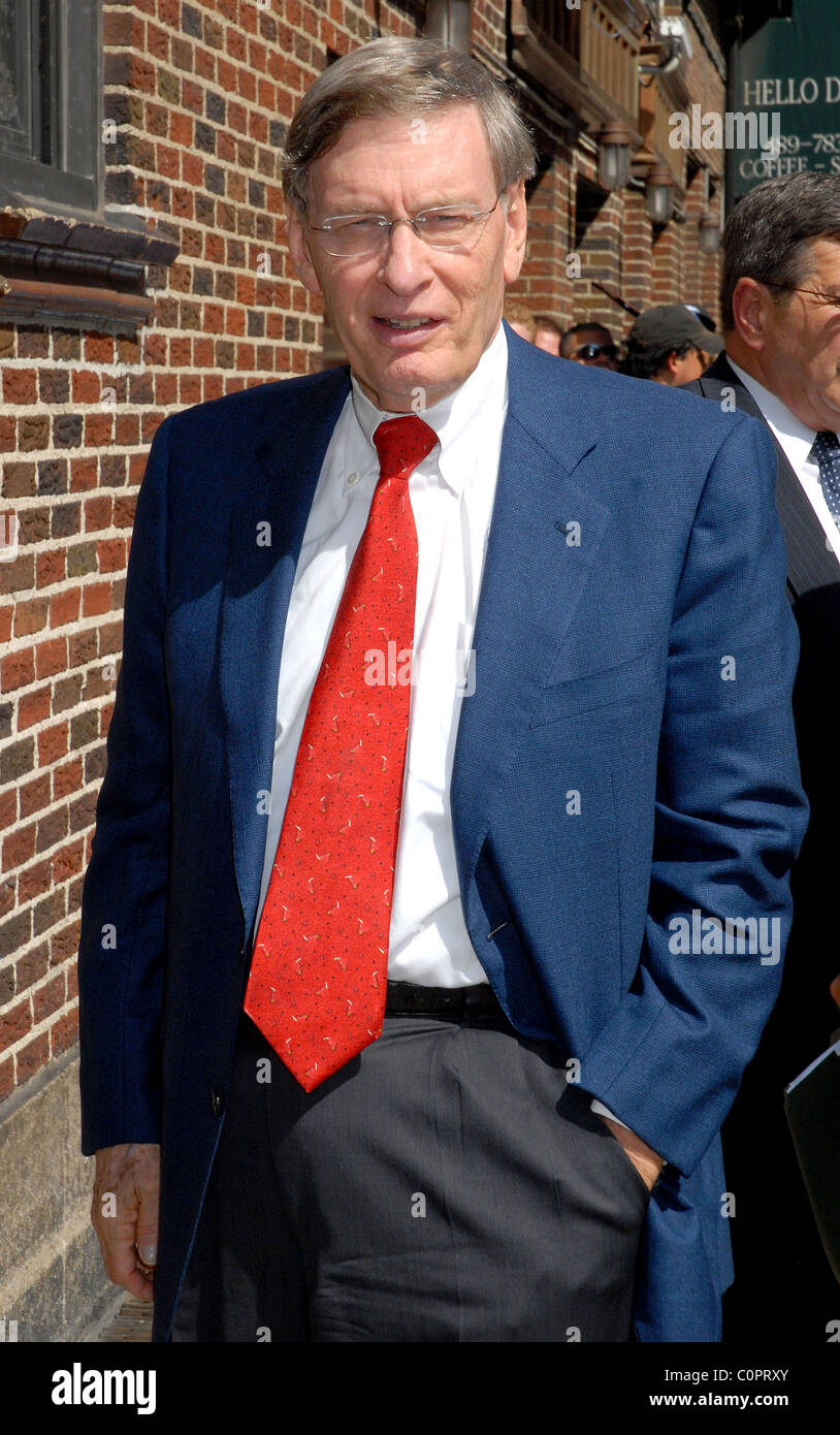 Bud selig hi-res stock photography and images - Alamy