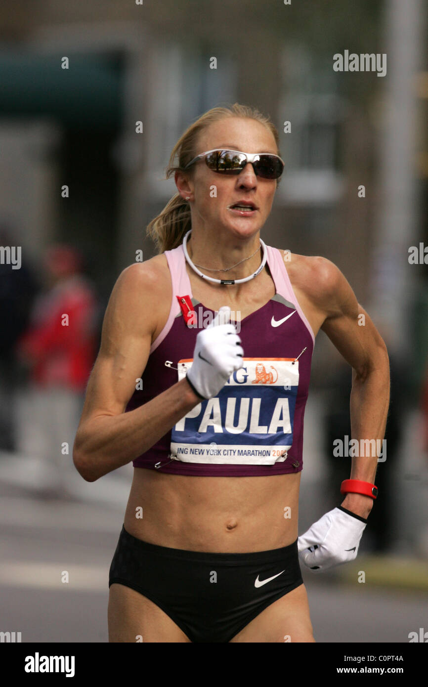 Paula Radcliffe running the New York marathon New York City, USA - 02. ...