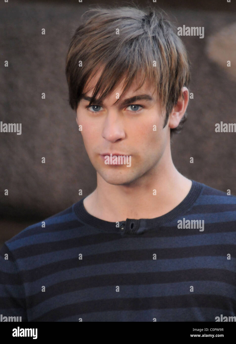 Chace Crawford on location filming the CW series 'Gossip Girl' New York ...
