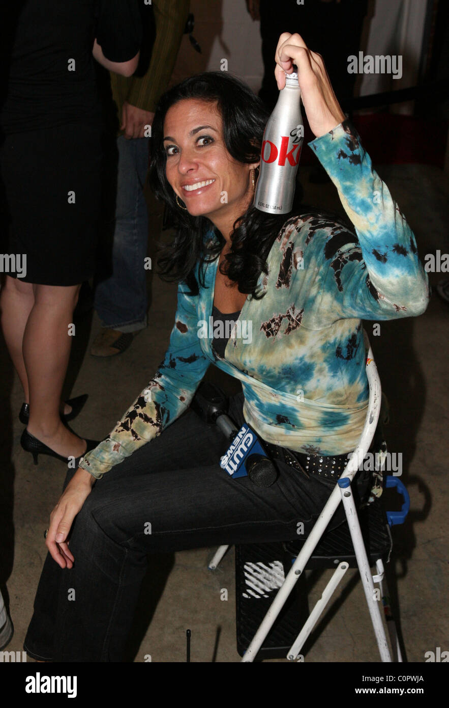 Emily Frances Attend an evening of photography to benefit City Harvest ...