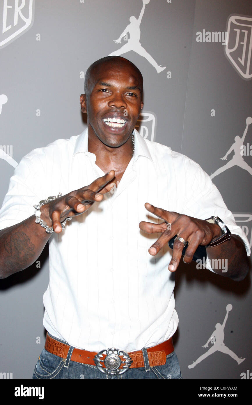 Eric Williams Celebrities and Athletes Celebrate Derek Jeter in High ...