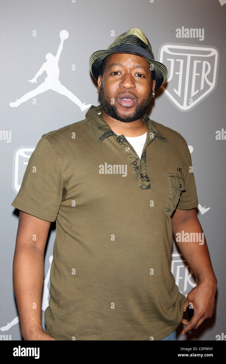 Guest Celebrities and Athletes Celebrate Derek Jeter in High Style at ...