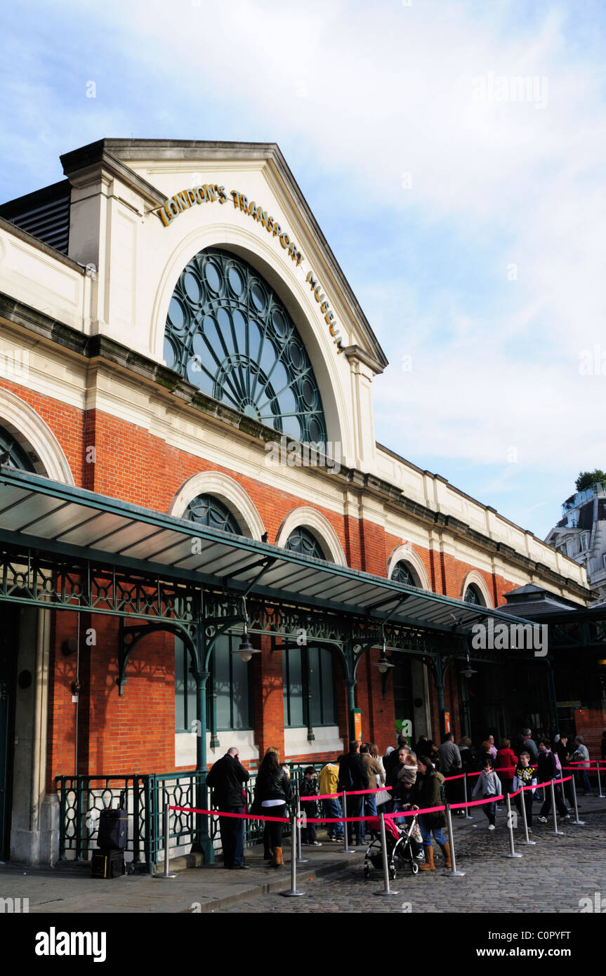 Londons Transport Museum High Resolution Stock Photography and Images ...