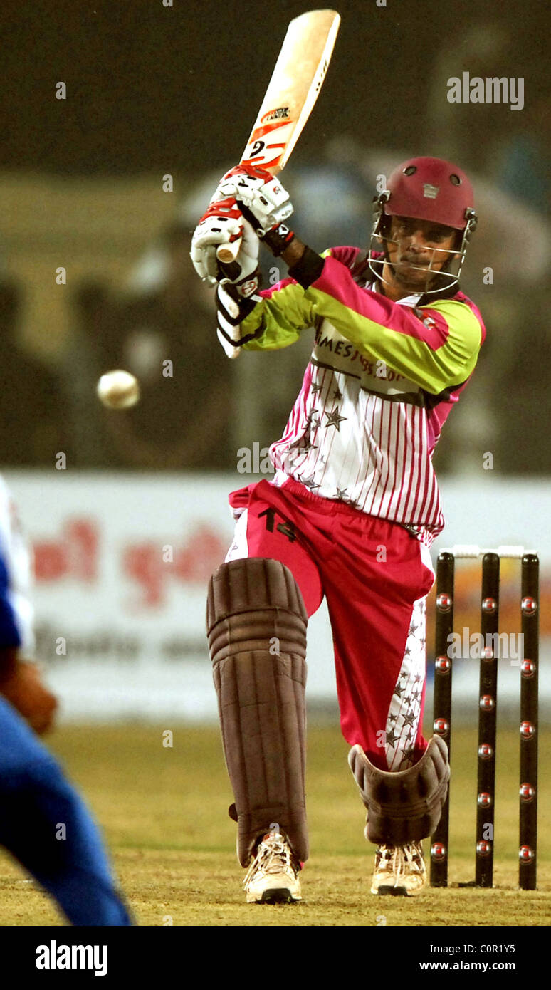 Hemang Kamal Badani of Chennai Superstars in action against Delhi ...
