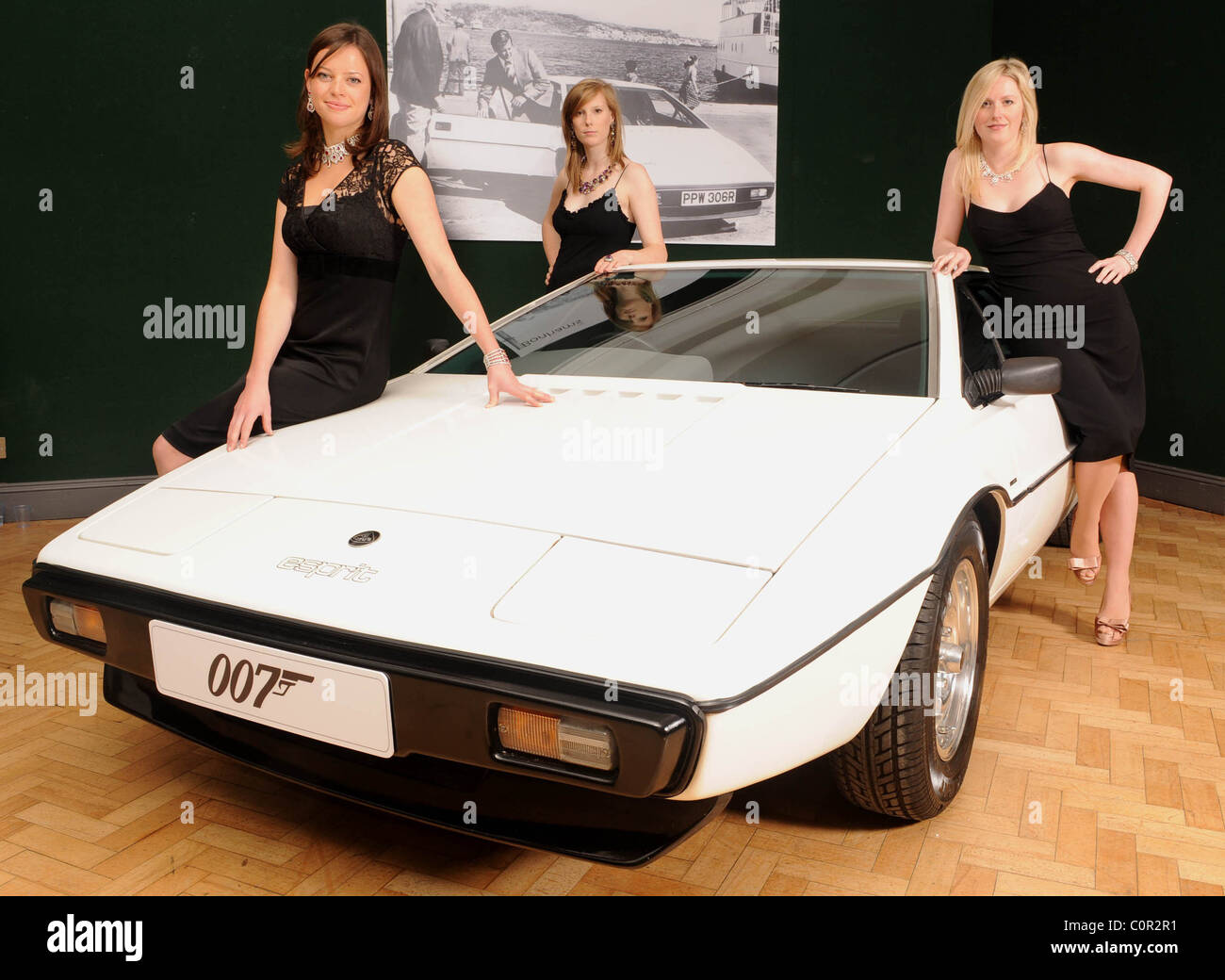 Lotus esprit james bond hi-res stock photography and images - Alamy