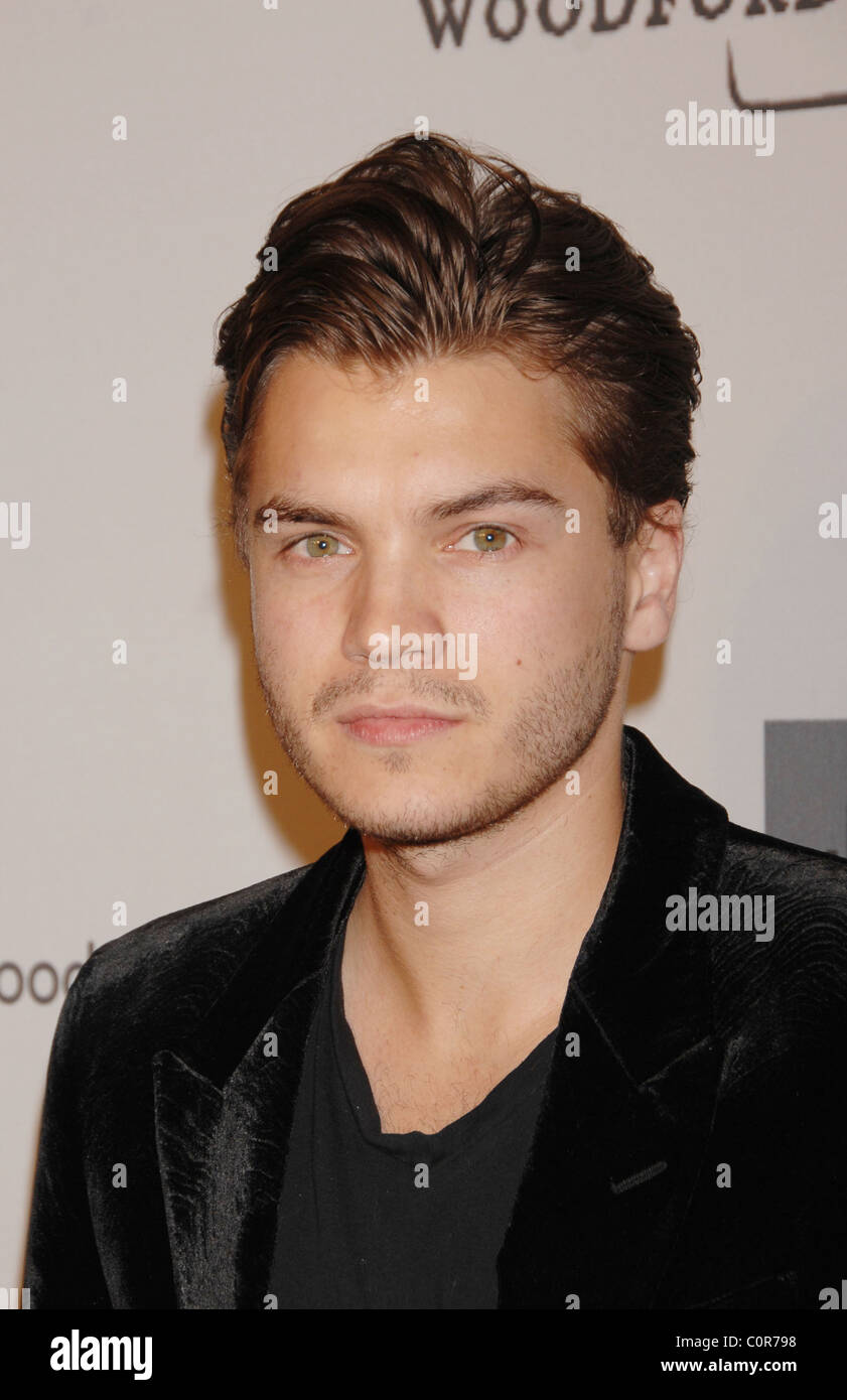 Emile hirsch hi-res stock photography and images - Alamy