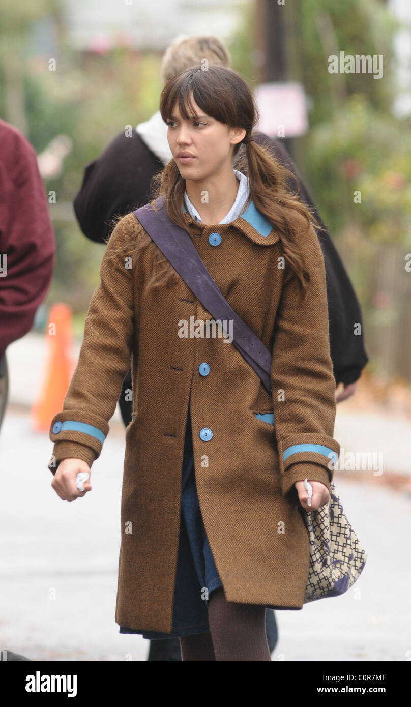 Jessica Alba filming on location of her new movie 'An Invisible Sign of ...