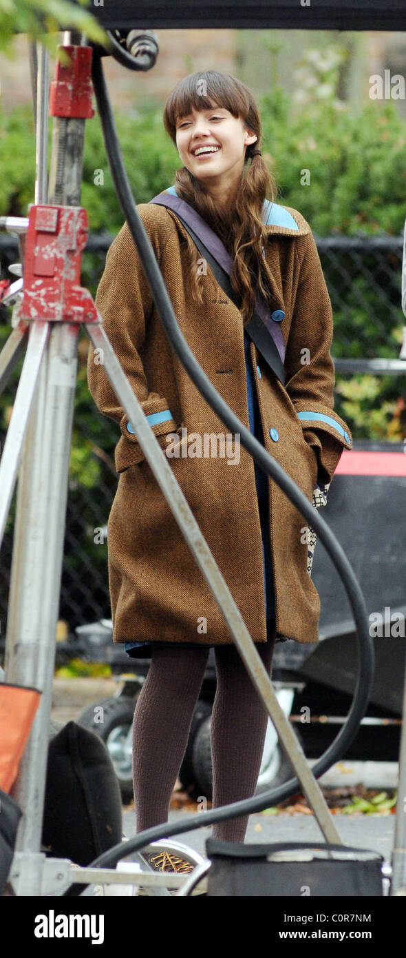 Jessica Alba filming on location of her new movie 'An Invisible Sign of ...