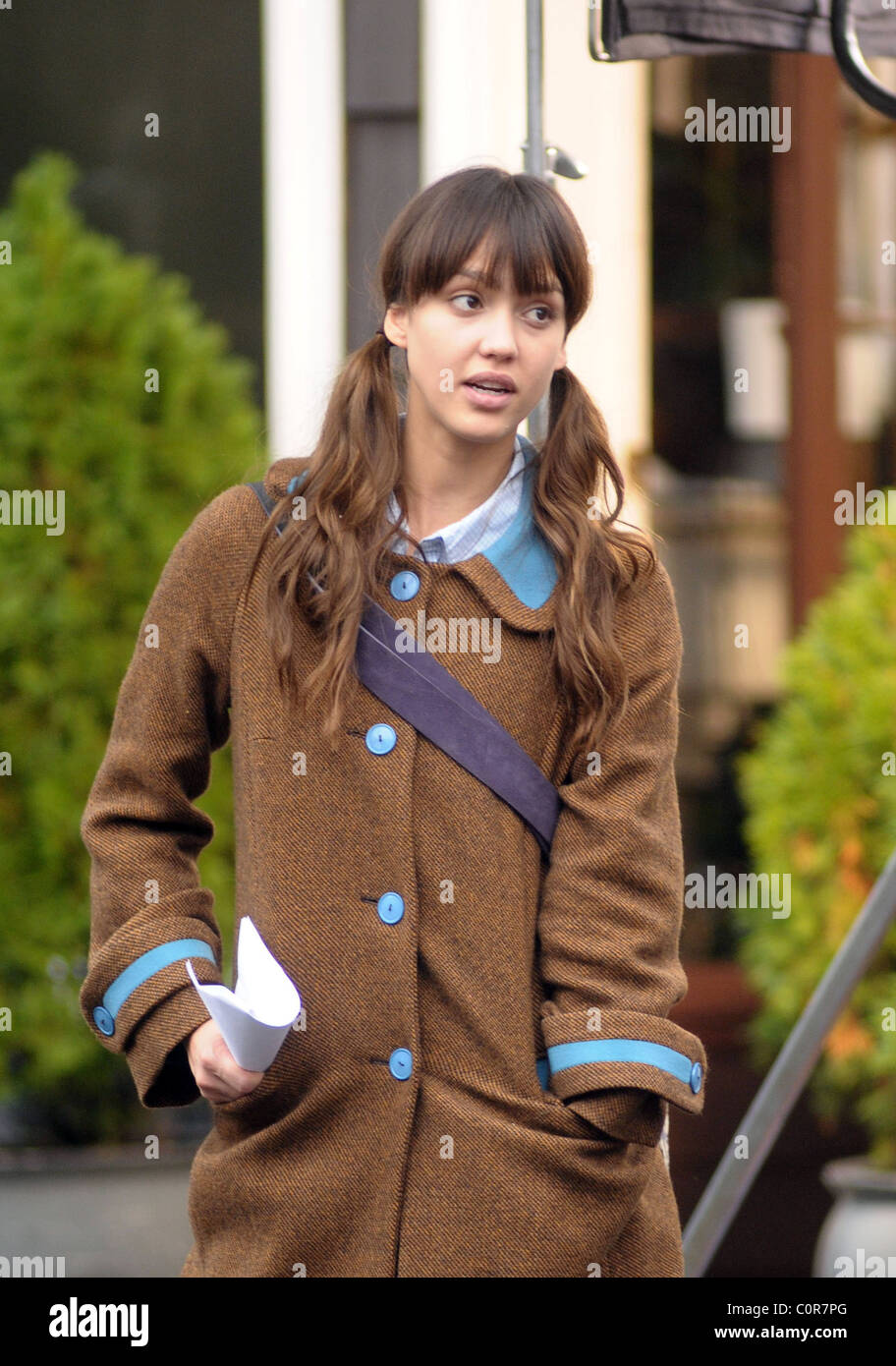 Jessica Alba filming on location of her new movie 'An Invisible Sign of ...