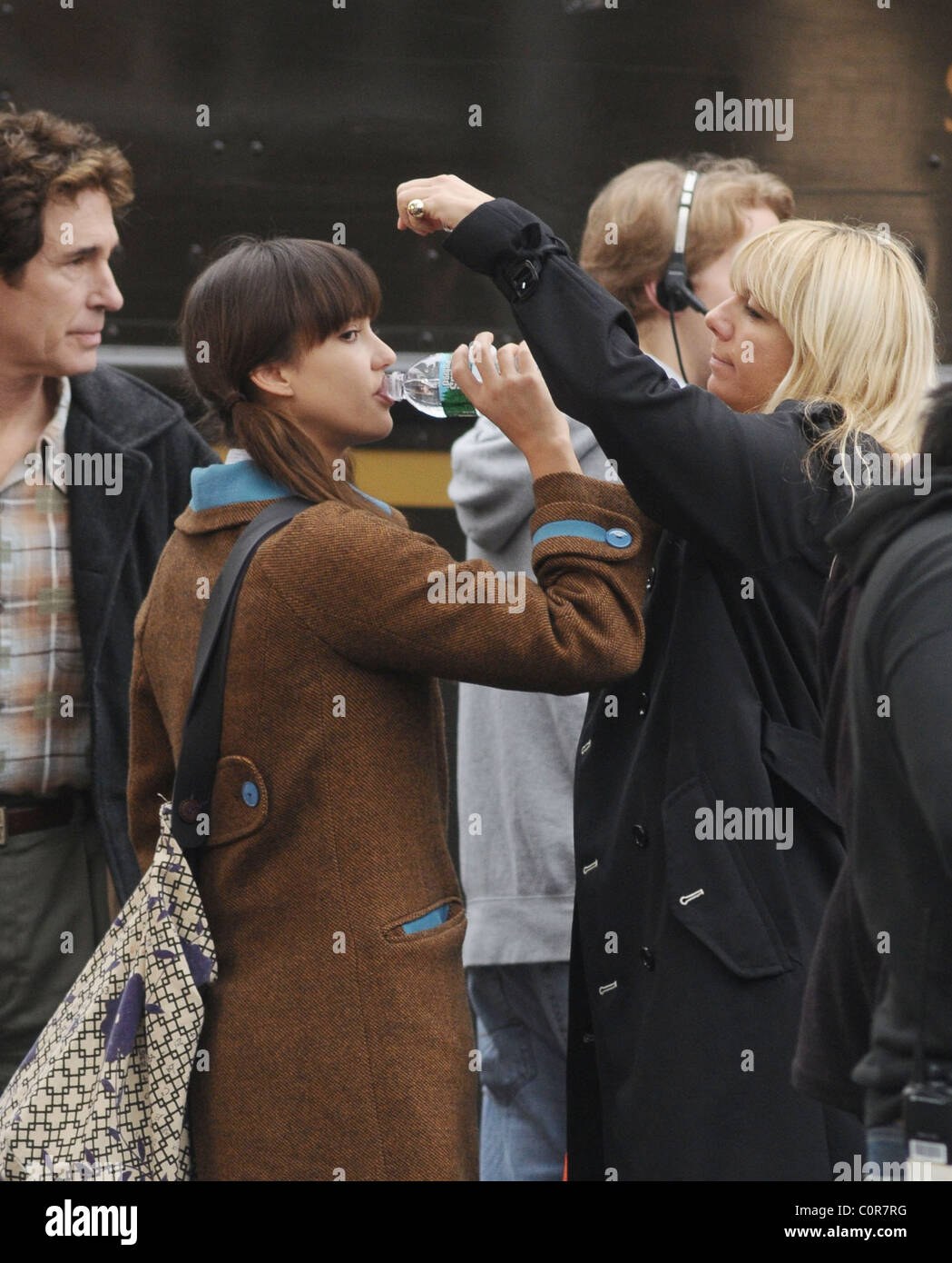 Jessica alba filming on location hi-res stock photography and images ...