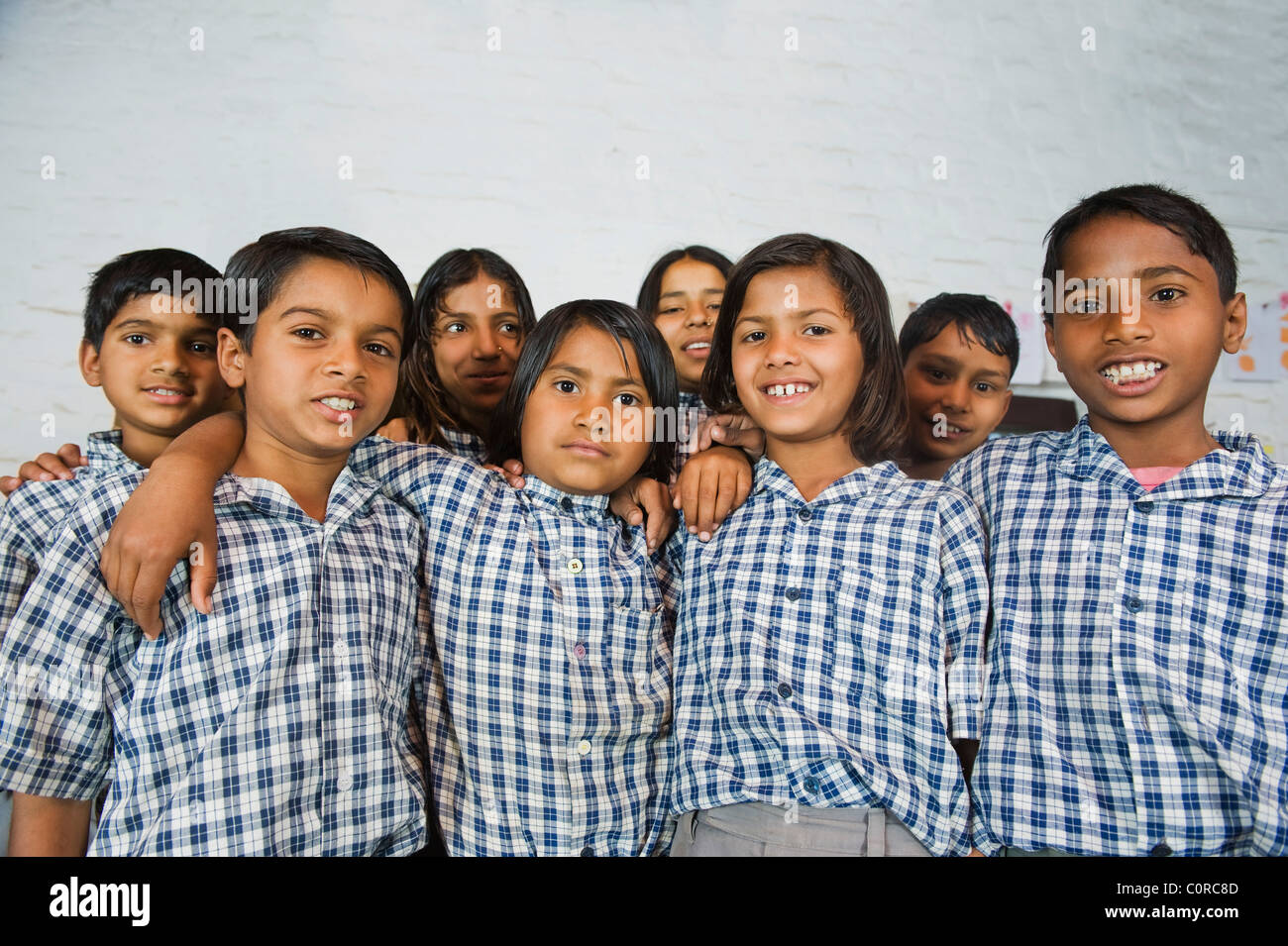 Portrait of students smiling together Stock Photo - Alamy