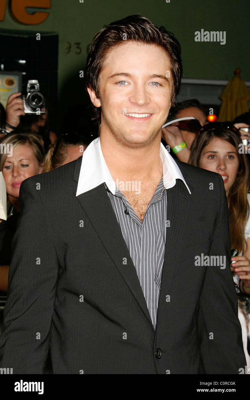 Michael Welch Los Angeles Premiere of the film 'Twilight' held at Mann ...