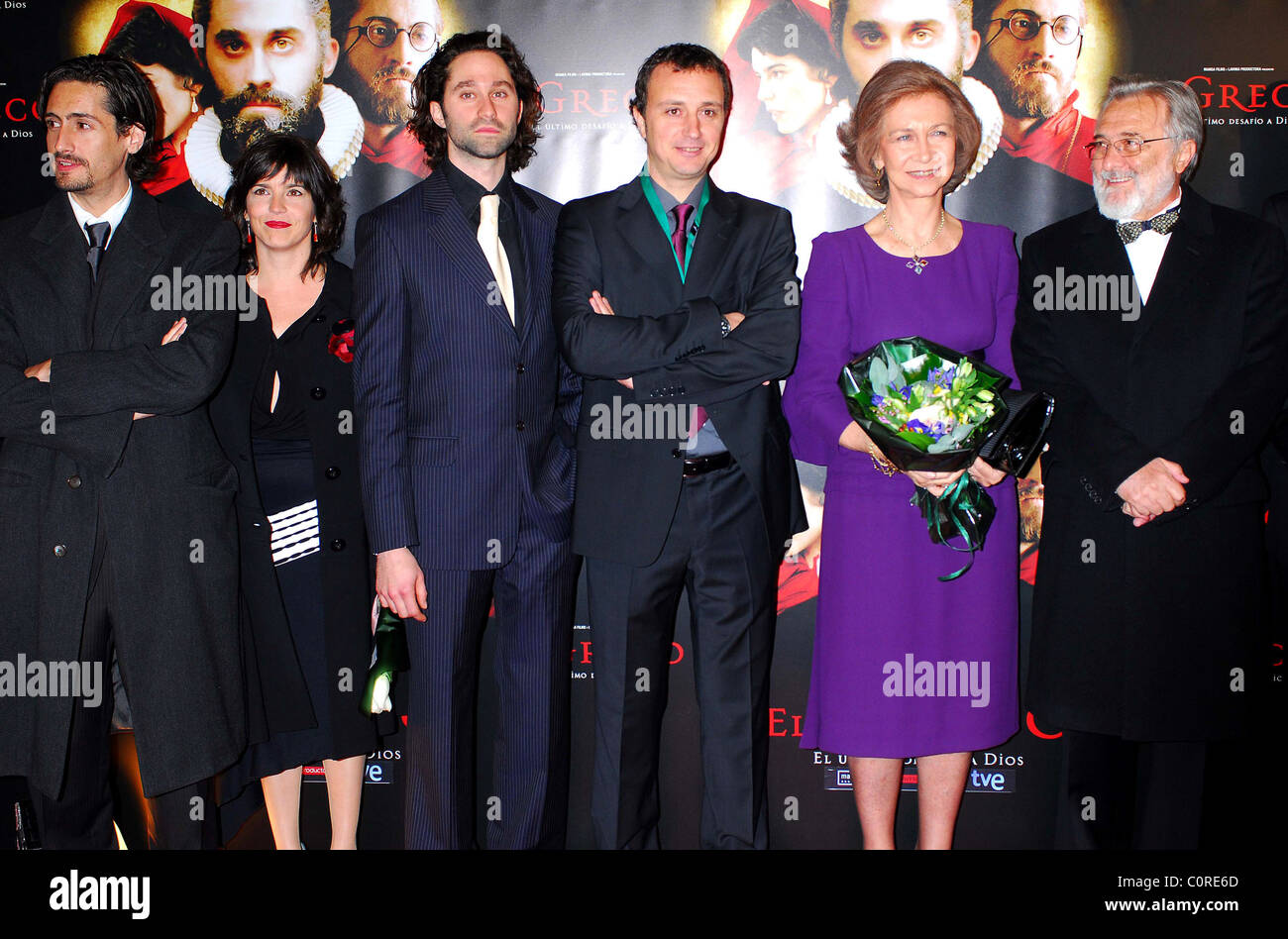 Nick Ashdon, Queen Sofia of Spain, Juan Diego Botto and Laia Marull 'El ...