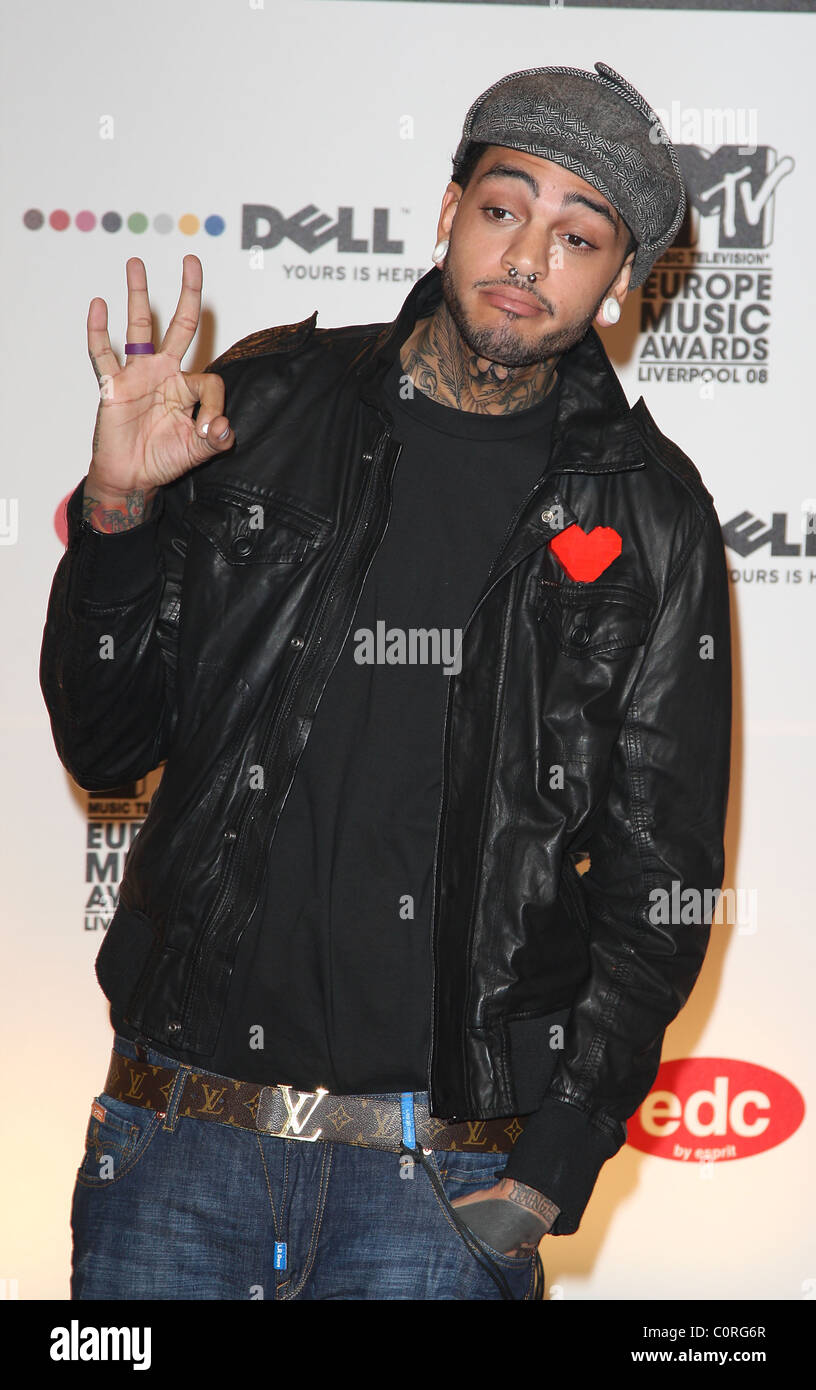 Travis mtv europe music awards hi-res stock photography and images - Alamy