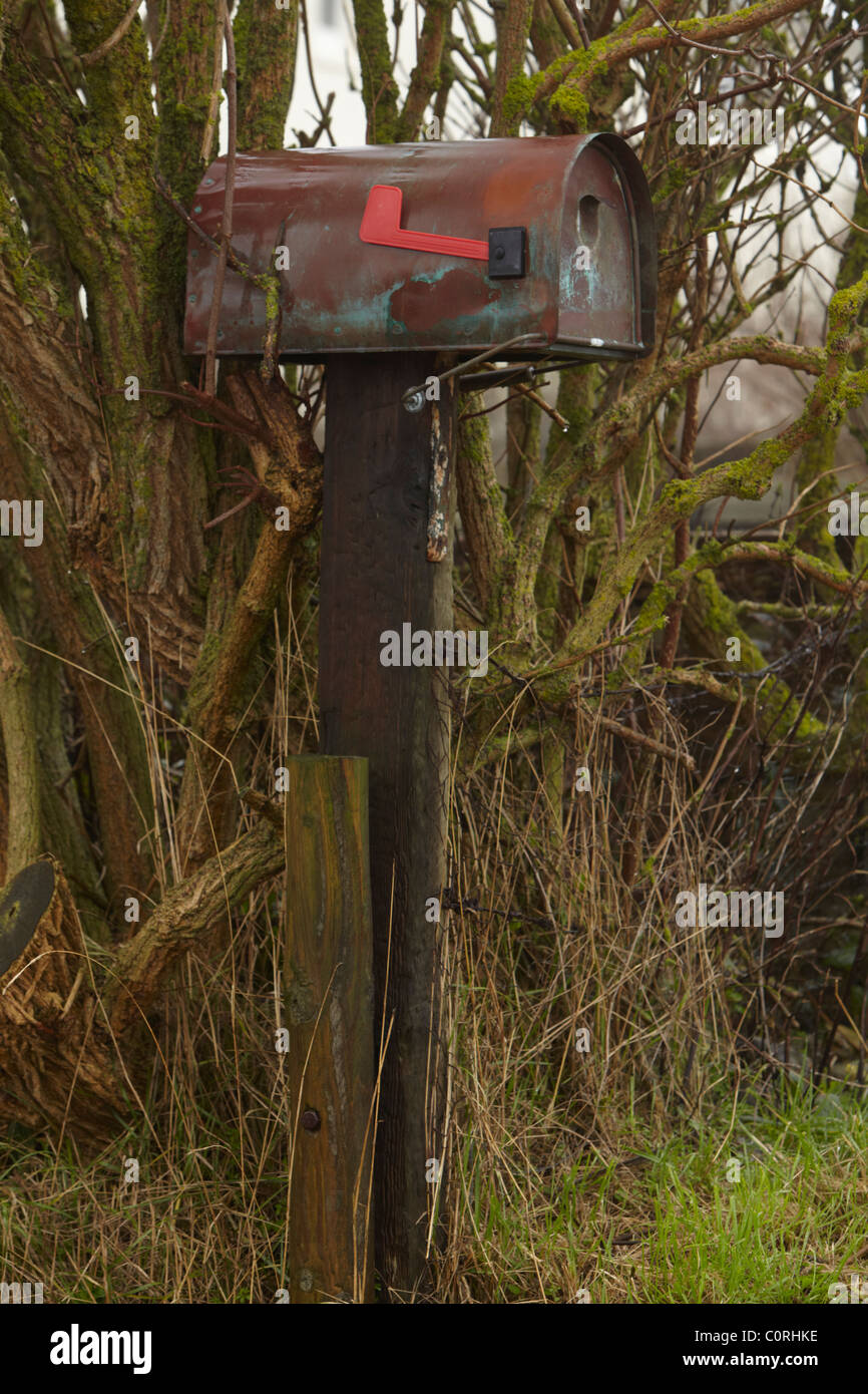 Vintage post box hi-res stock photography and images - Alamy