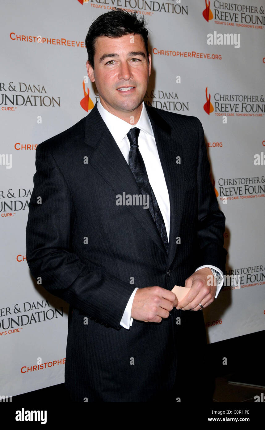 Kyle Chandler The Fourth Annual 'Making Magic Happen' Gala for the ...