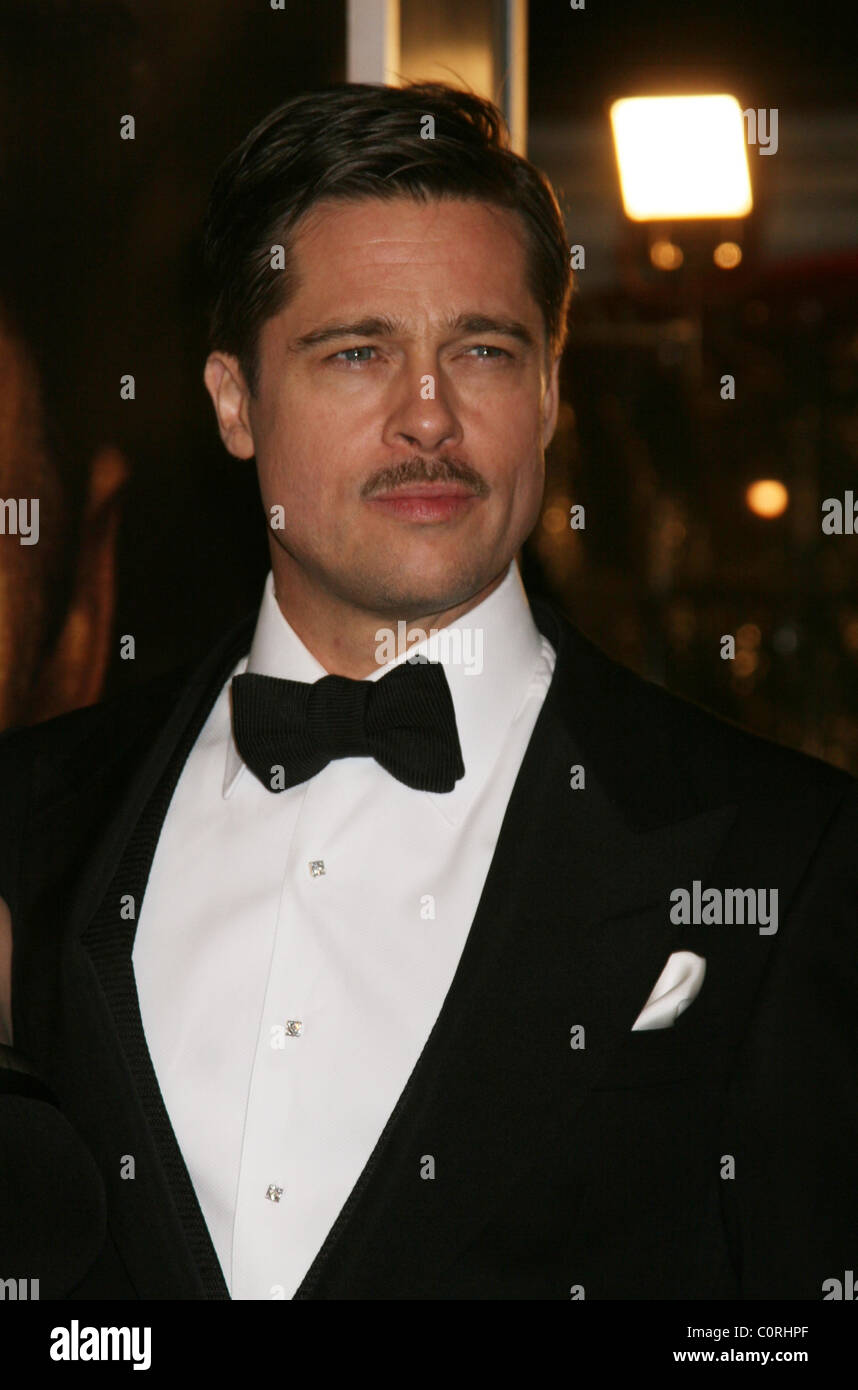 Brad Pitt The LA Premiere of "The Curious Case of Benjamin Button" at ...