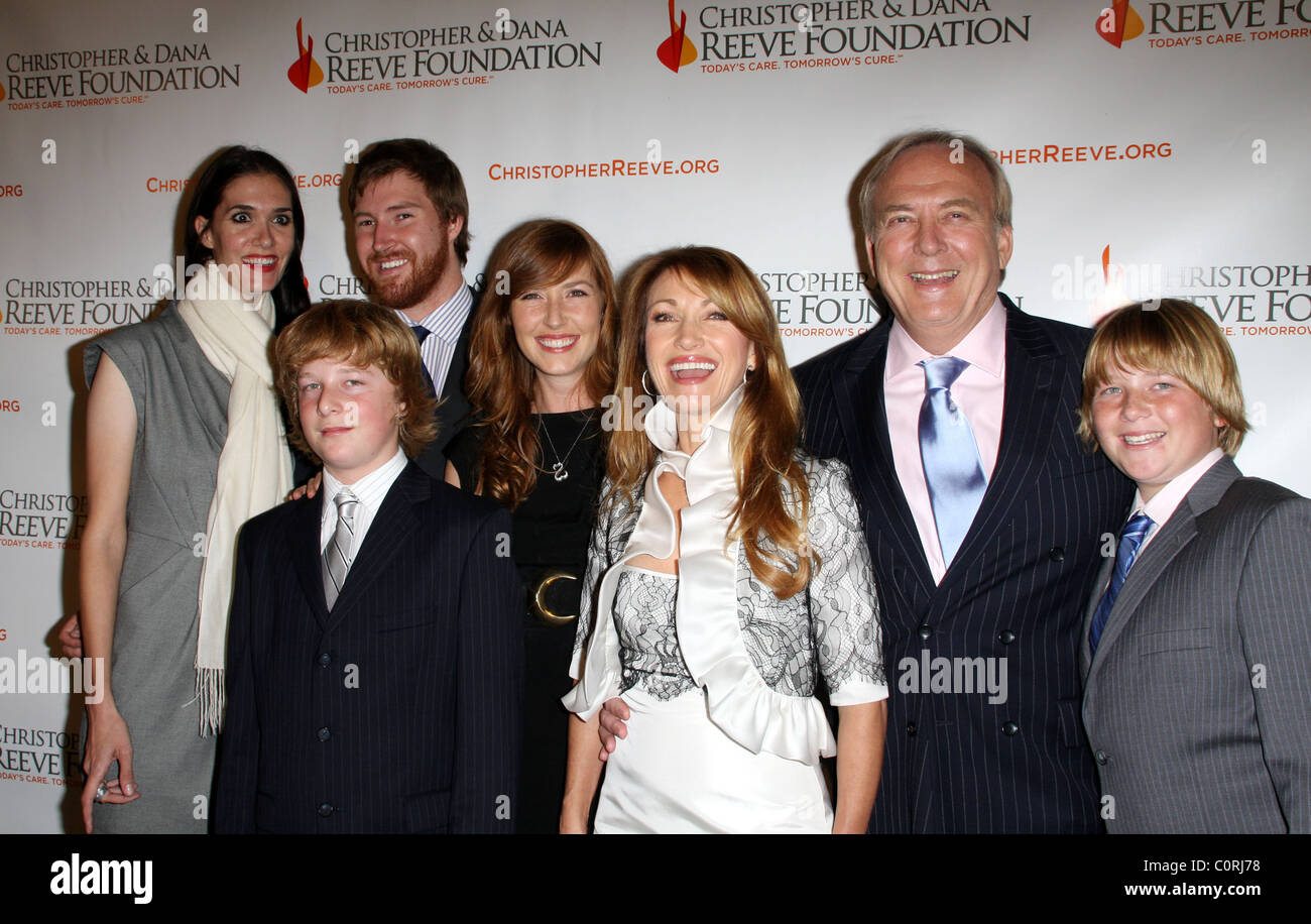 Jenni Flynn, Sean Flynn,Katherine Flynn, Chris Keach, Jane Seymour ...