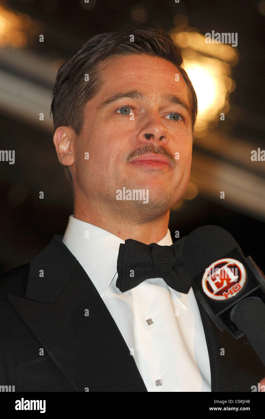 Brad Pitt The Los Angeles Premiere of 'The Curious Case of Benjamin ...
