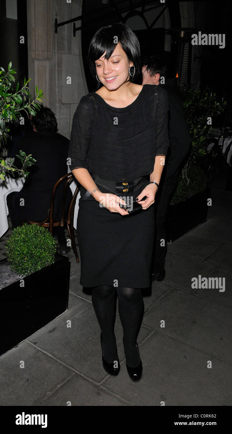 Lily Allen leaving Scotts seafood restaurant, having dined there with ...