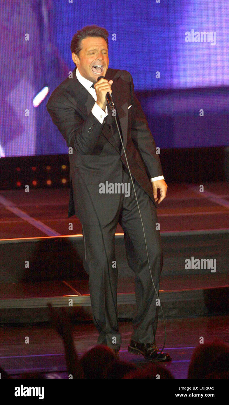 **File Photo** * MIGUEL WELCOMES SECOND SON Latino singer LUIS MIGUEL ...