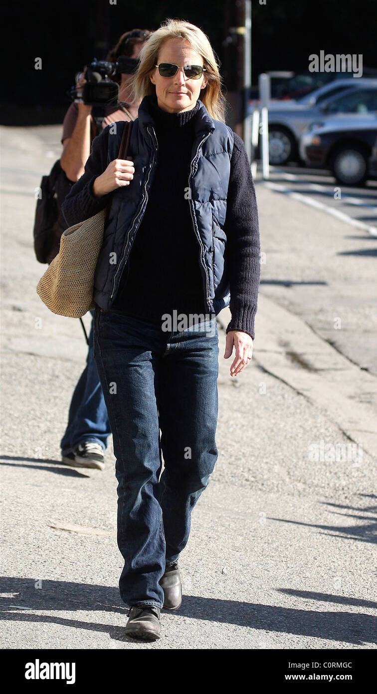 Helen Hunt leaving the Country Mart in Brentwood Los Angeles ...