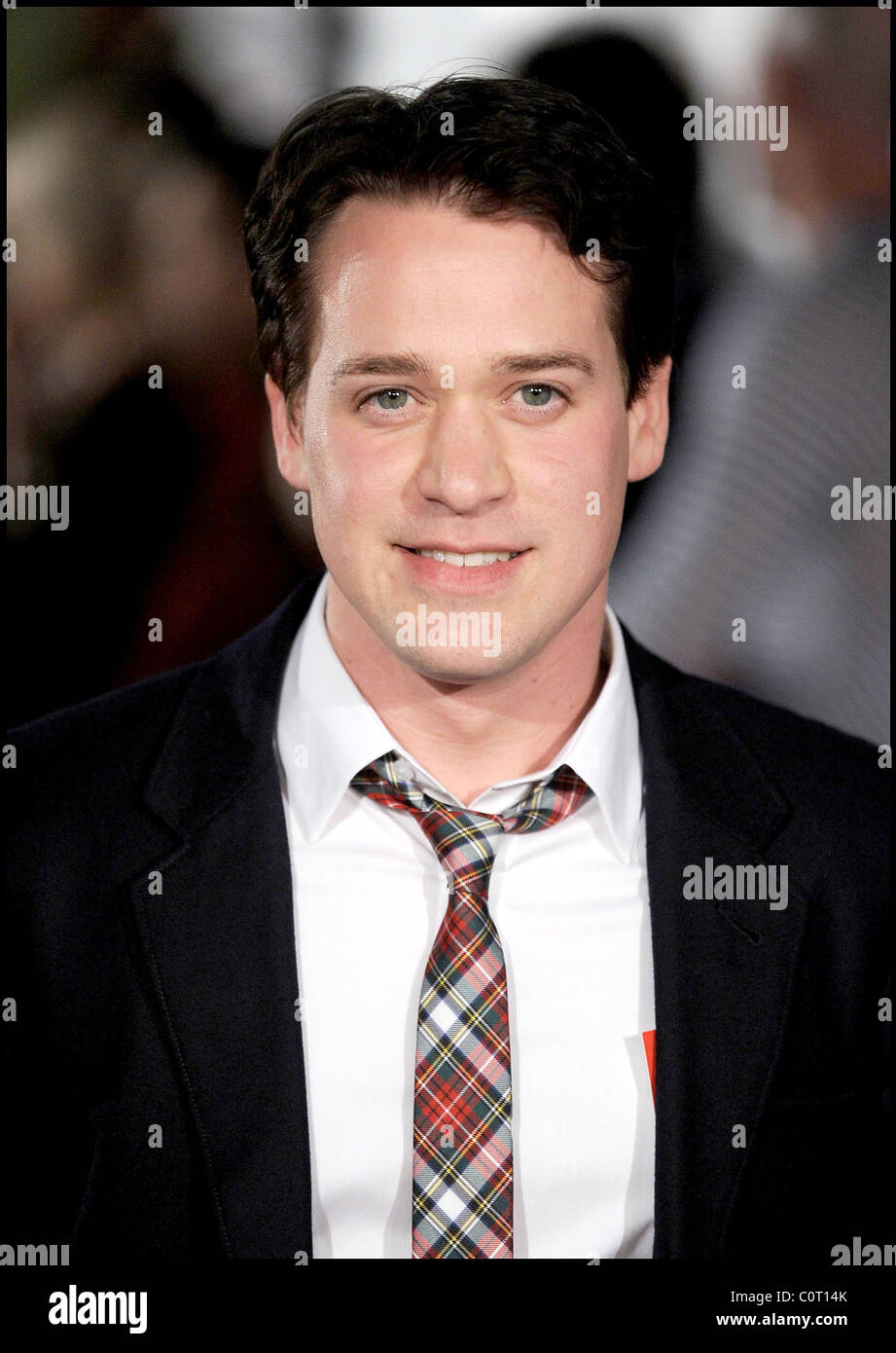 TR Knight arriving at the 'Marley & Me' world premiere at the Mann's ...