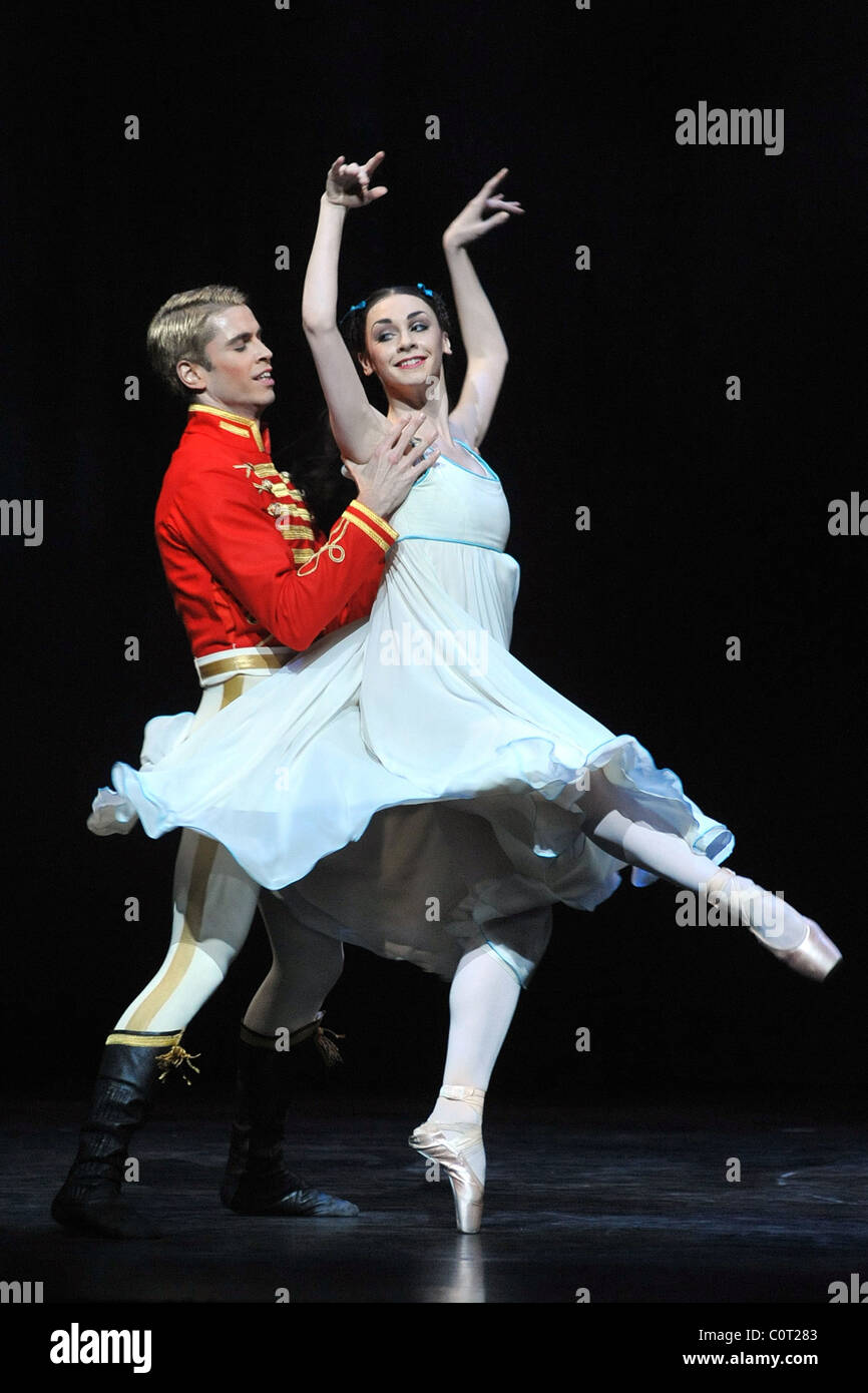 Elizabeth Harrod as Clara, Sergei Polunin as Prince The Nutcracker ...