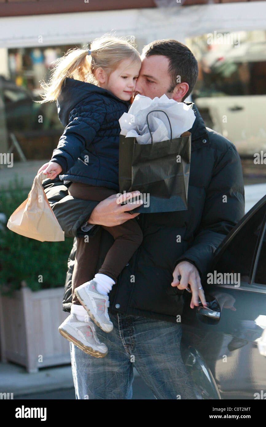 Ben Affleck with daughter Violet Affleck shopping in Brentwood Los ...
