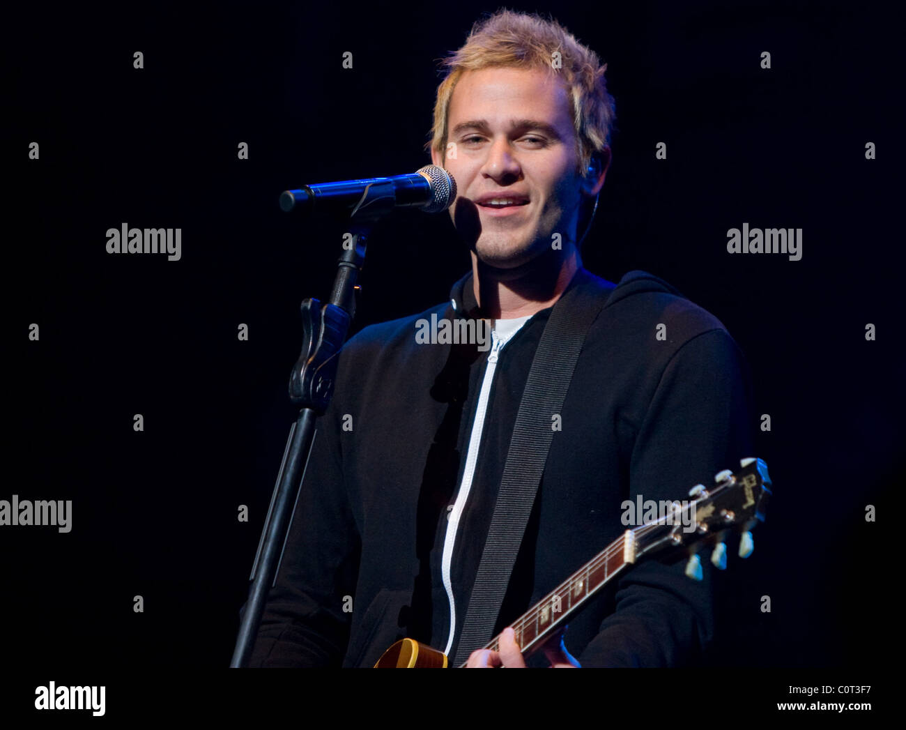 Lifehouse concert hi-res stock photography and images - Alamy