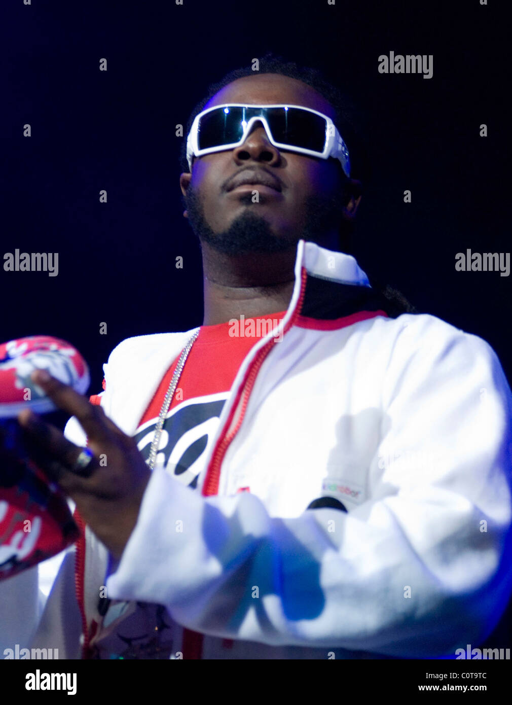 T-Pain performing live on stage at the WGCI Big Jam 2008 at United ...