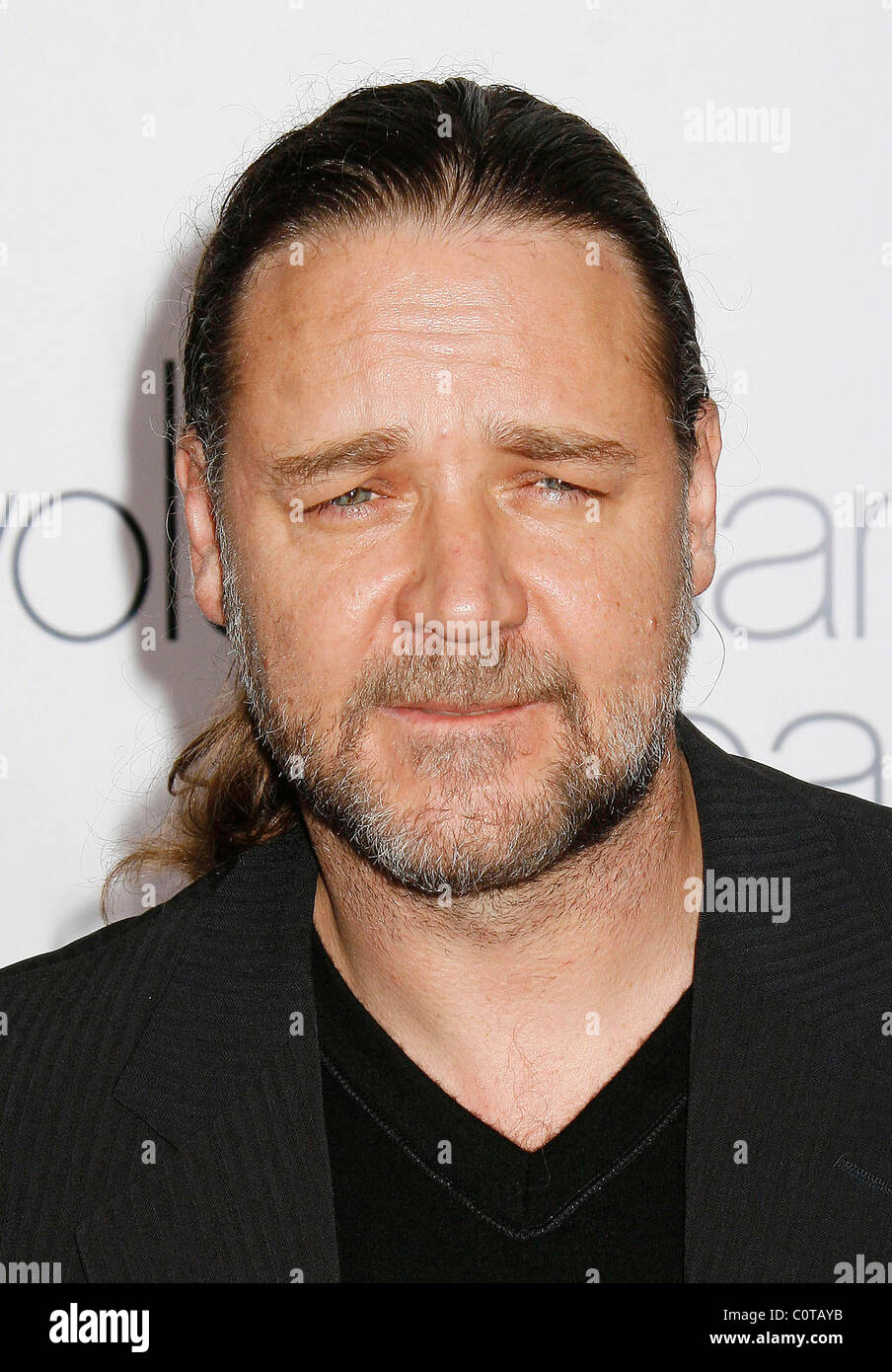 Russell CroweLos Angeles Premiere of 'Revolutionary Road' held at the ...