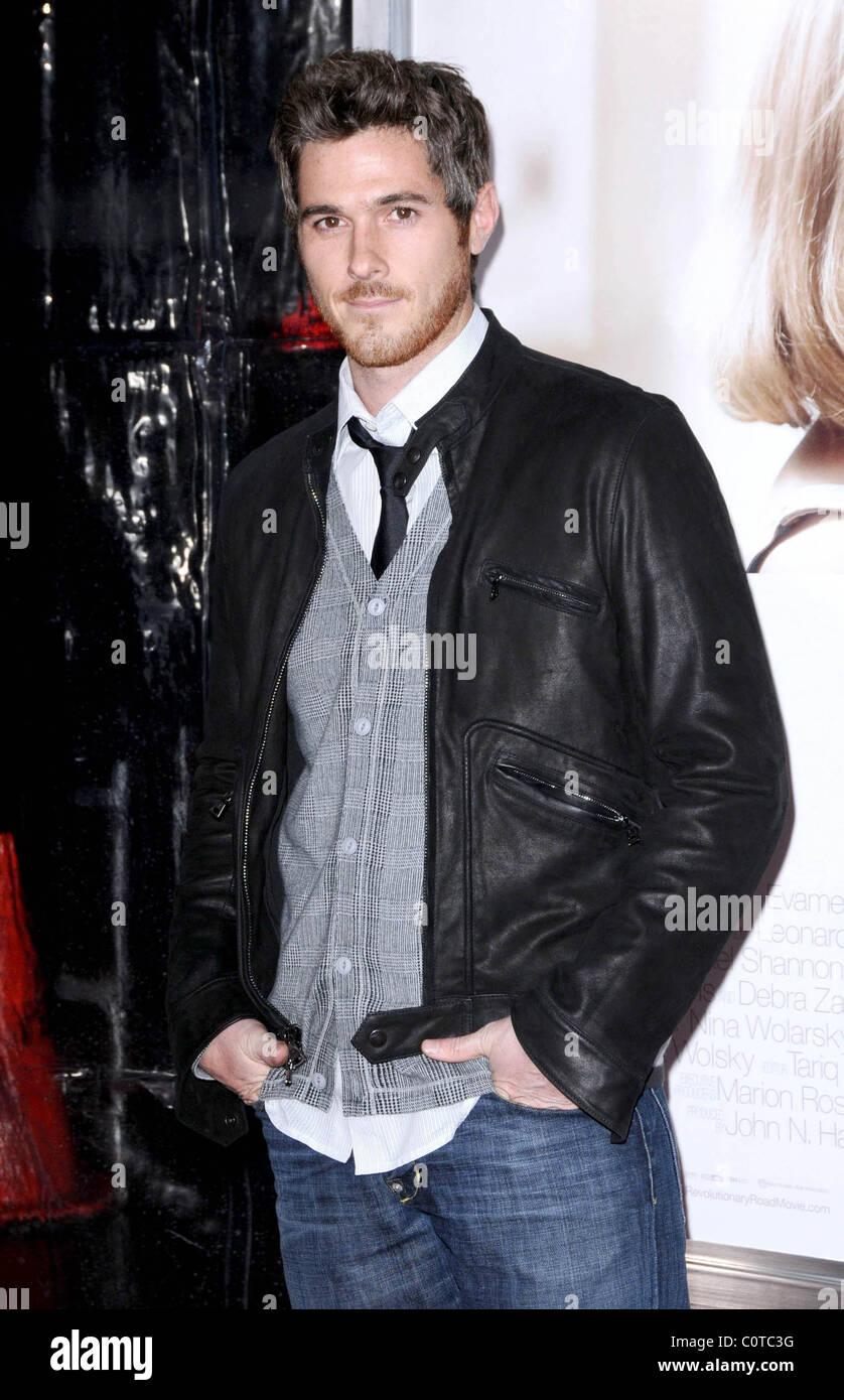 Dave Annable Los Angeles Premiere of 'Revolutionary Road' held at the ...
