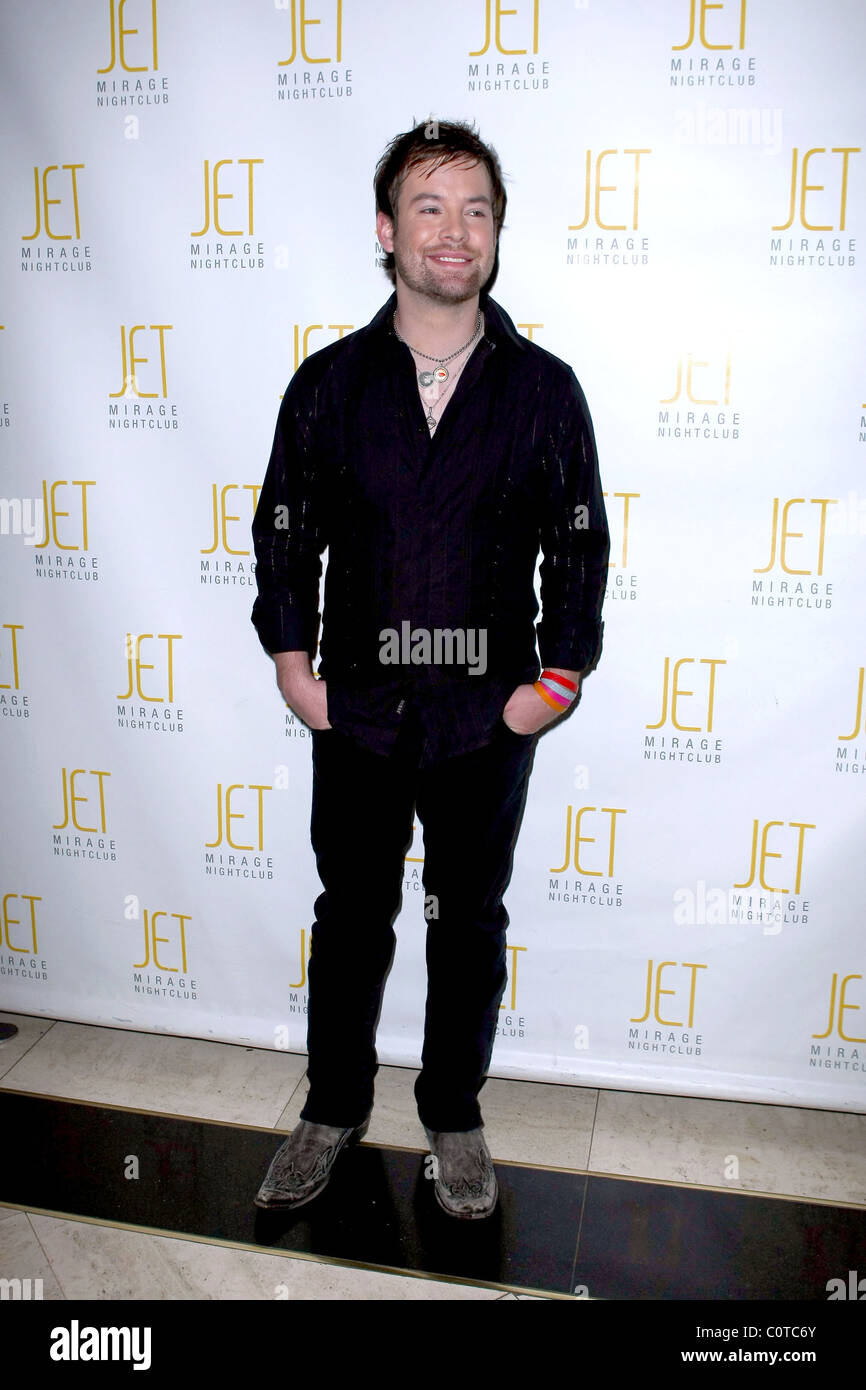 American idol winner david cook hi-res stock photography and images - Alamy