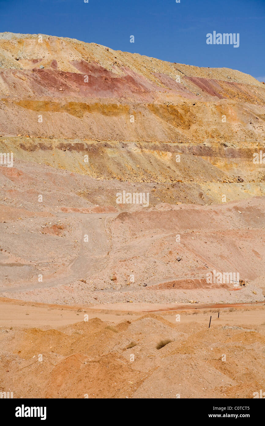 Strip mine hi-res stock photography and images - Alamy