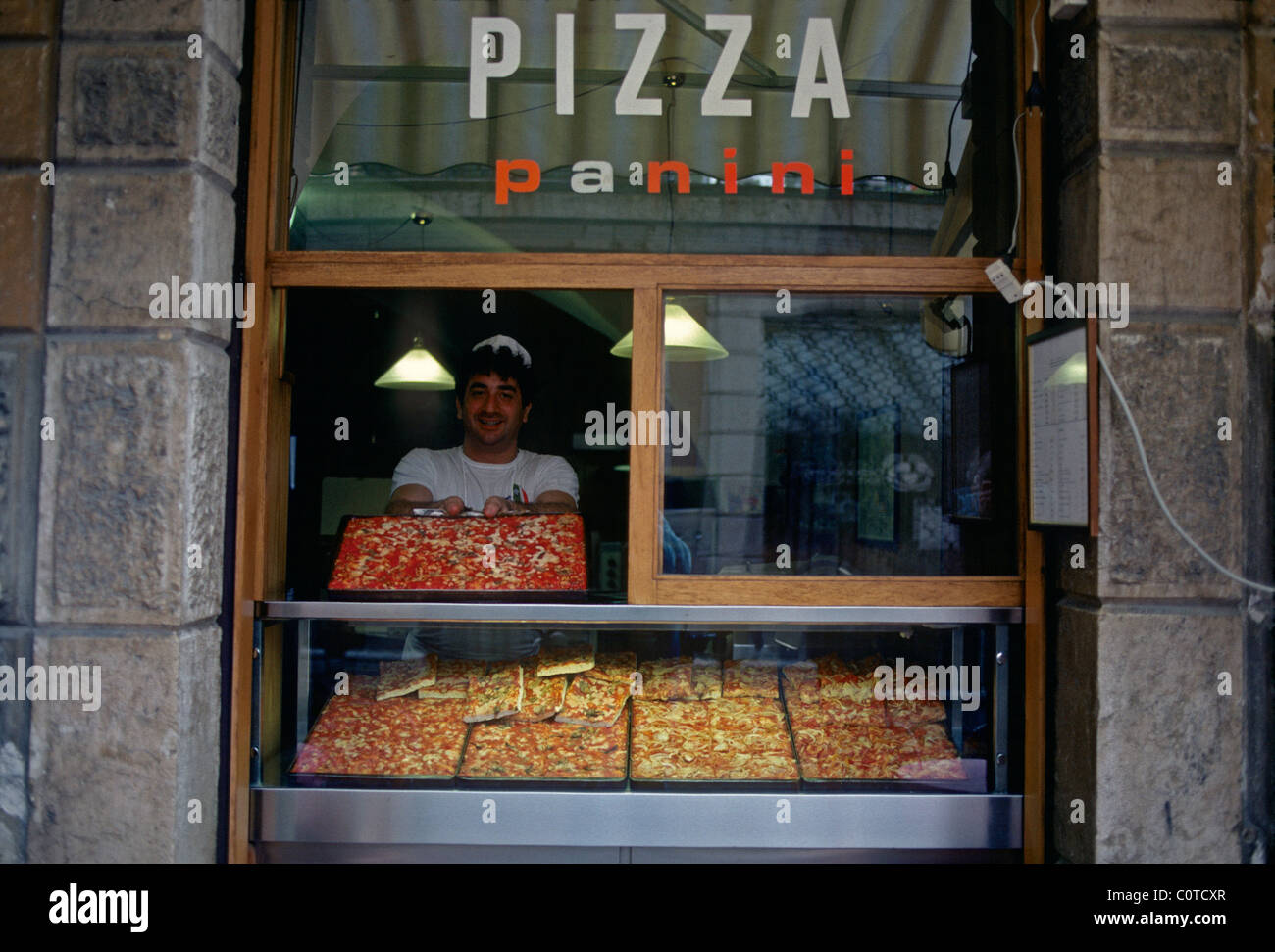 Italy Lake Como pizza shop Stock Photo - Alamy