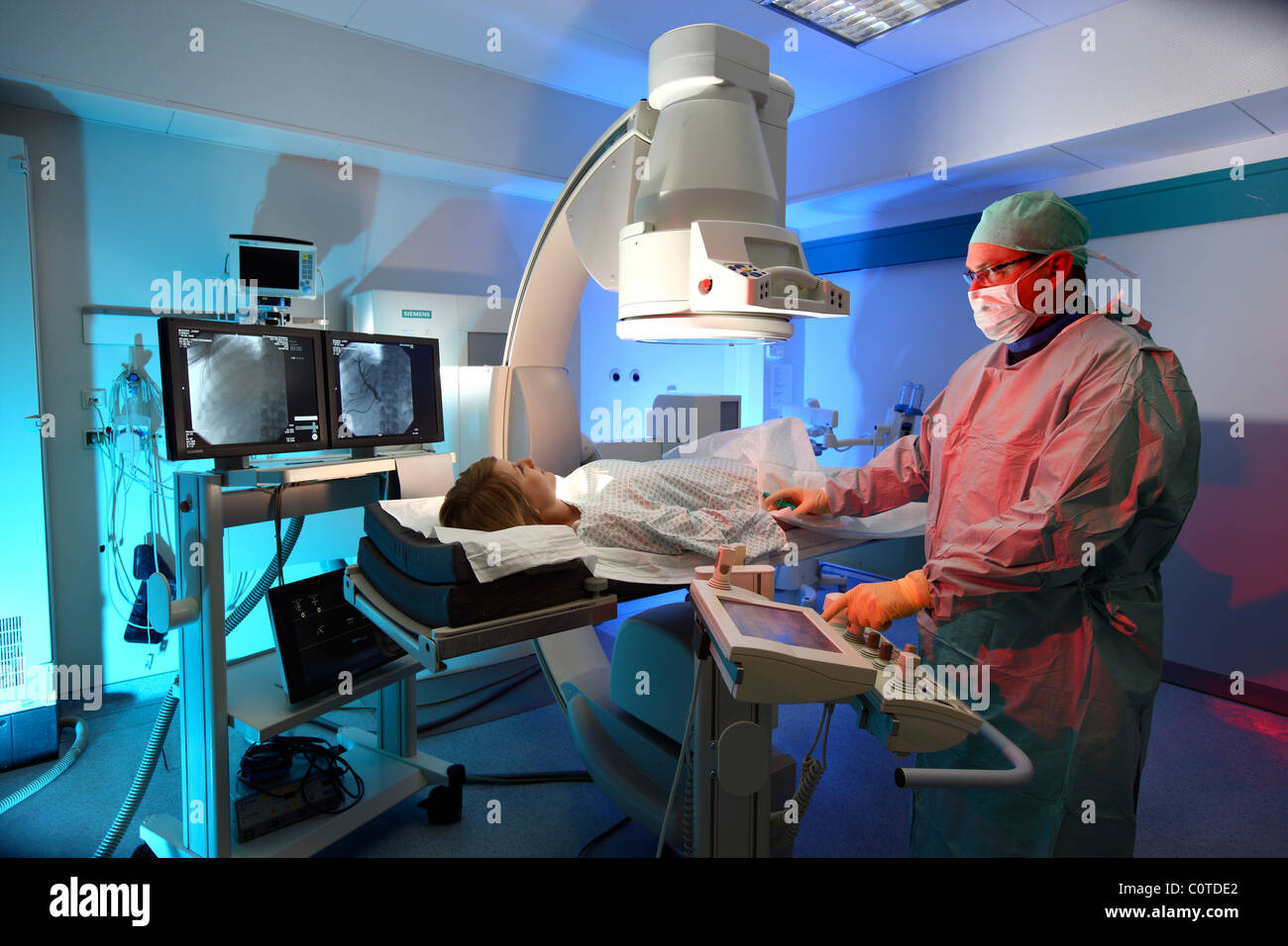 Hospital, diagnostic radiology. Angiography Stock Photo - Alamy