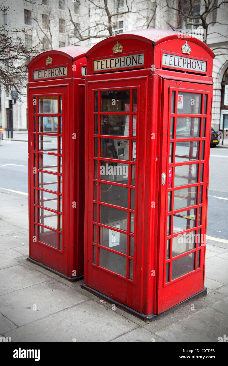 Strand in london red telephone booth hi-res stock photography and ...