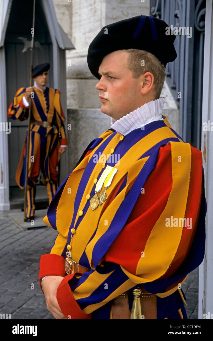 Italy Rome Vatican St. Peters Swiss Guard Stock Photo - Alamy