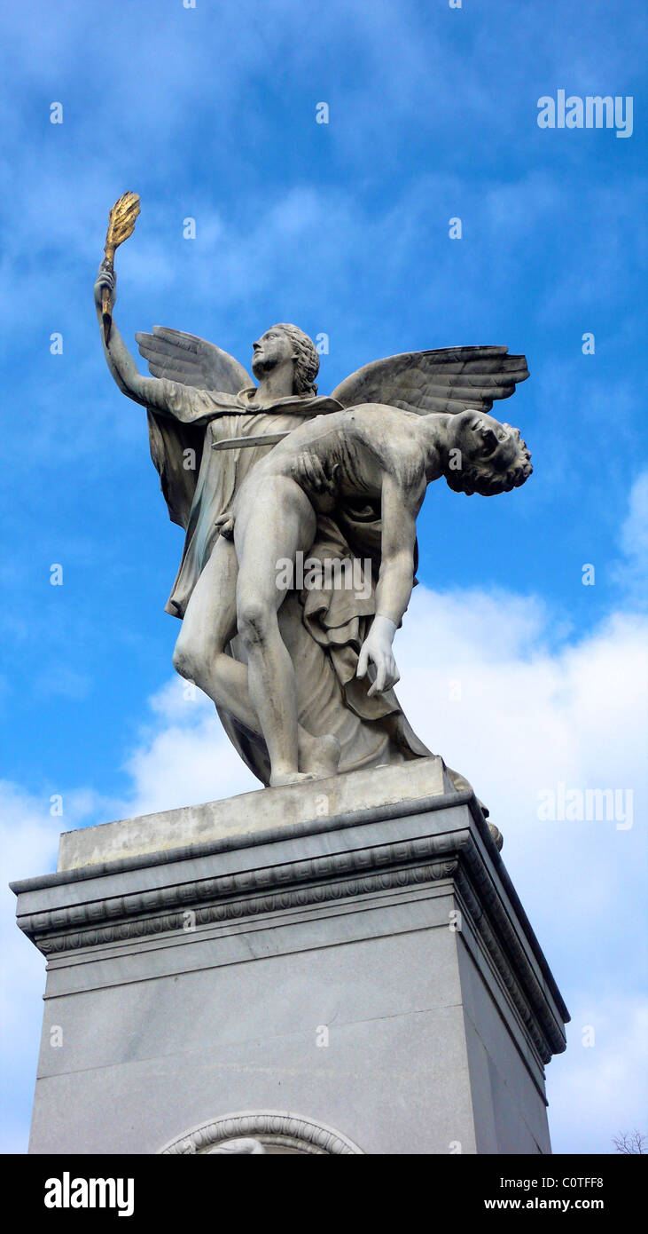 Statues Berlin bridge Stock Photo - Alamy